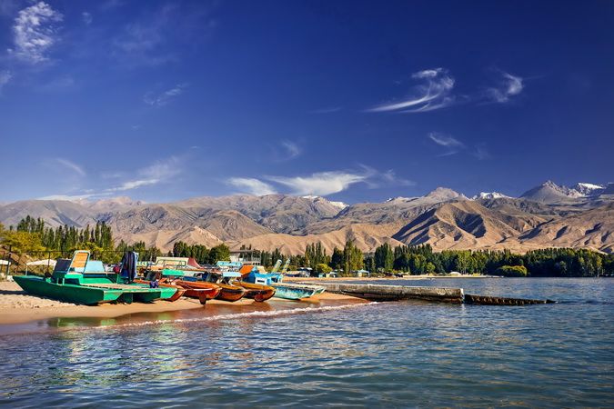 Voyage au Kirghizistan, découvrez le lac Issyk Kul | Asia.fr